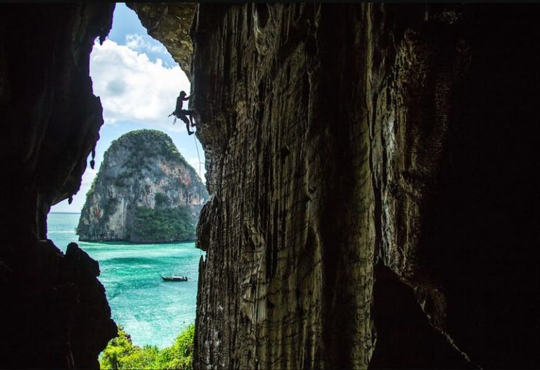 Tonsai Climbing: Guide to Thailand’s Beach Paradise [2021]