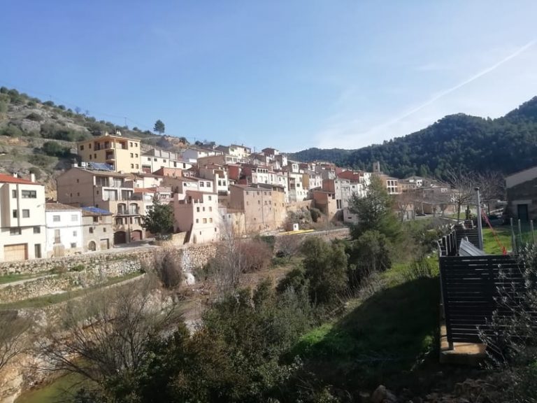 Margalef Spain Climbing: A Remarkably Brilliant Guide [2021]