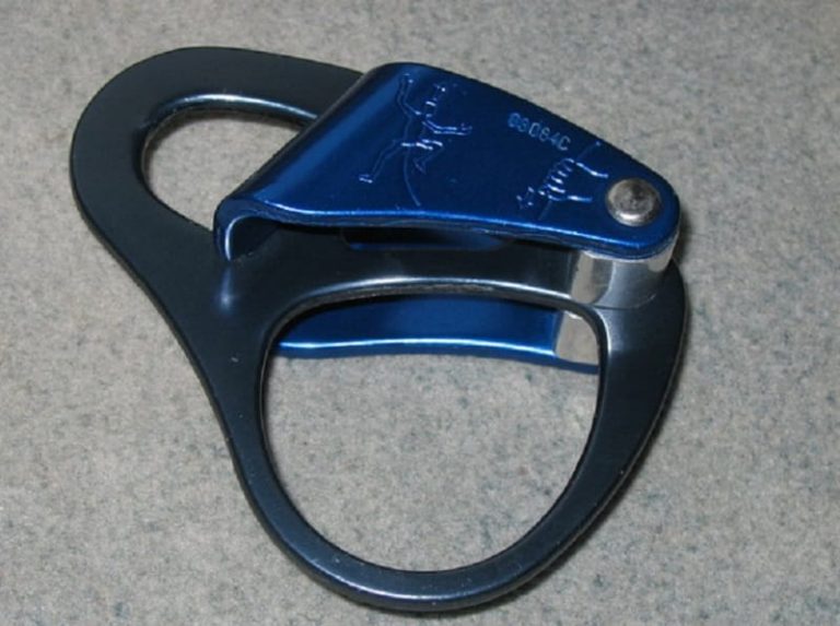Best Belay Device Review: ATC, Assisted Breaking & More!