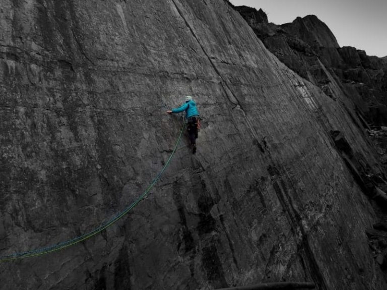 What is Trad Climbing? Basics and How to Get Started